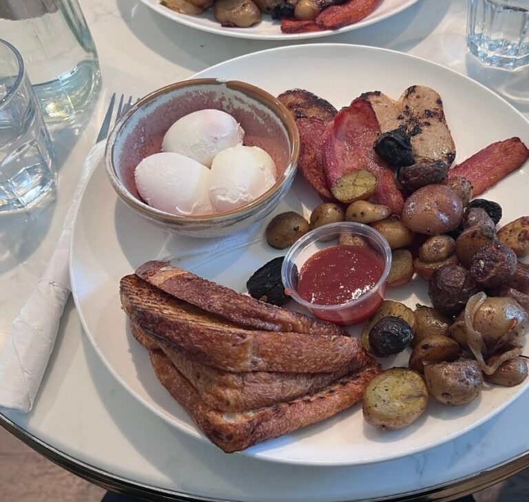 15 Best Coffee Shops in Calgary to Start Your Day - Finest Brews In City